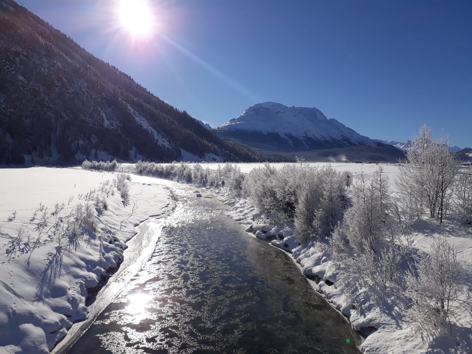 Langlauf & Yoga in der Bever Lodge (GR) – Nina Rocha